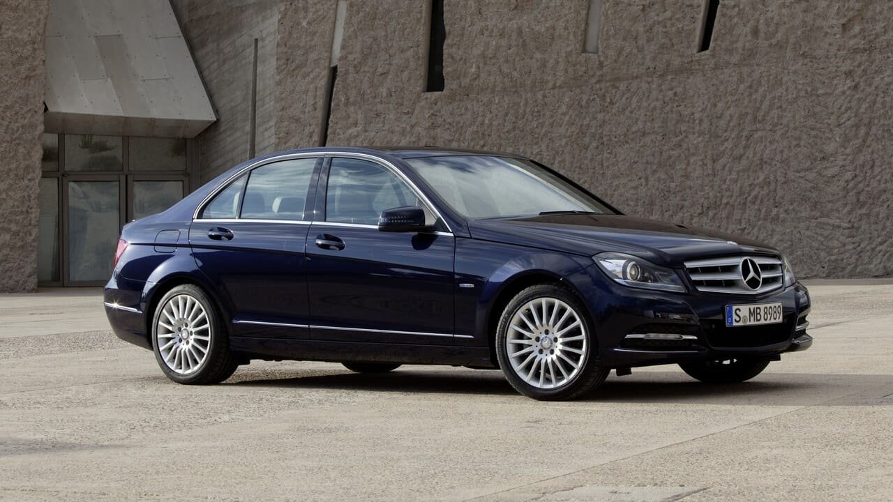 2011 Mercedes Benz C300 Reliability: Expert Reviews
