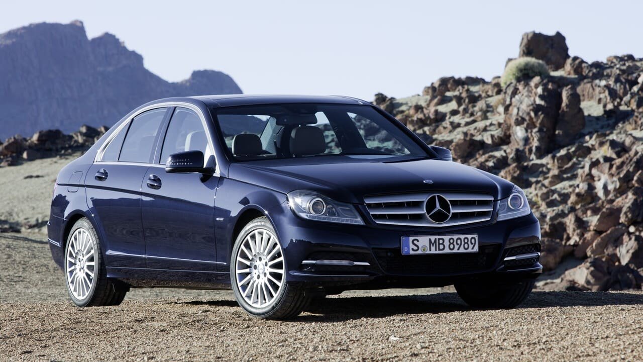 2011 Mercedes Benz C300 Reliability: Expert Reviews